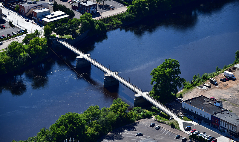 Grand Avenue Pedestrian Bridge - Structural Design & Analysis - Ayres