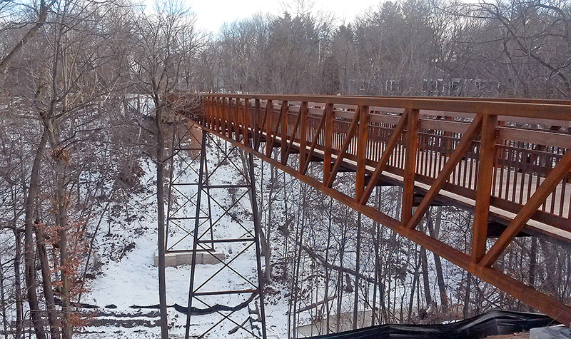 Fox Point Footbridge - Structural Design & Analysis - Ayres