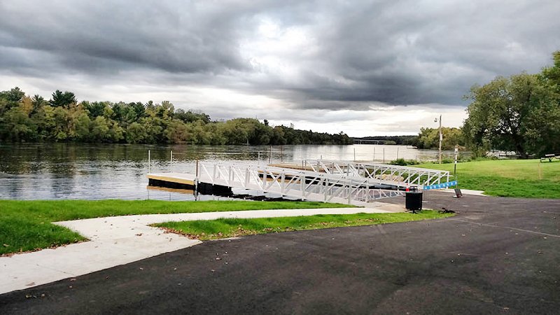 Lake Hallie Boat Landing - River Engineering + Water Resources - Ayres