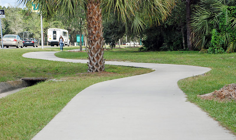 Holly Drive and 50th Street - Roadway Design - Ayres