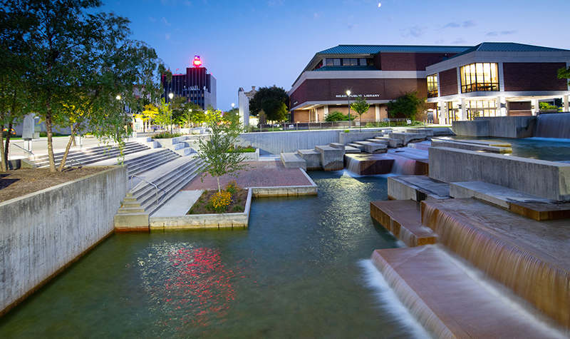 Mead Library Plaza - Landscape Architecture - Ayres