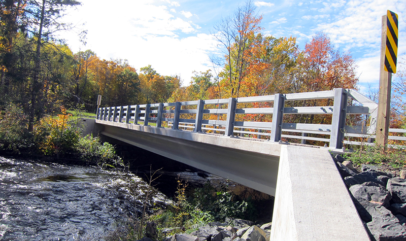Wozny Road Bridge over Totagatic River - Structural Design & Analysis ...