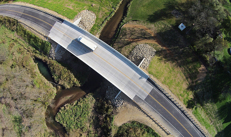USH 10 Over Plum Creek Bridge - Roadway Design - Ayres