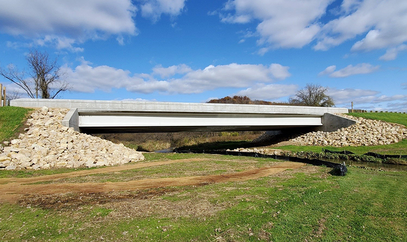 USH 10 Over Plum Creek Bridge - Roadway Design - Ayres