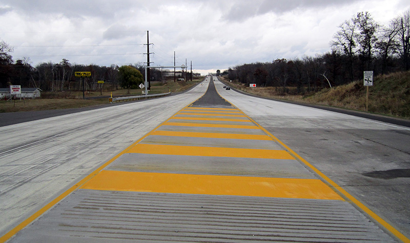 US 8 Pavement and Roundabout - Roadway Design - Ayres