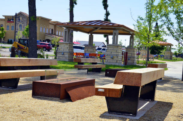 10 Powerful Elements Bring Public Spaces to Life - Ayres